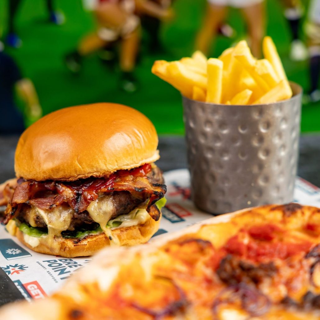 LIVE SPORTS - Cox's Yard